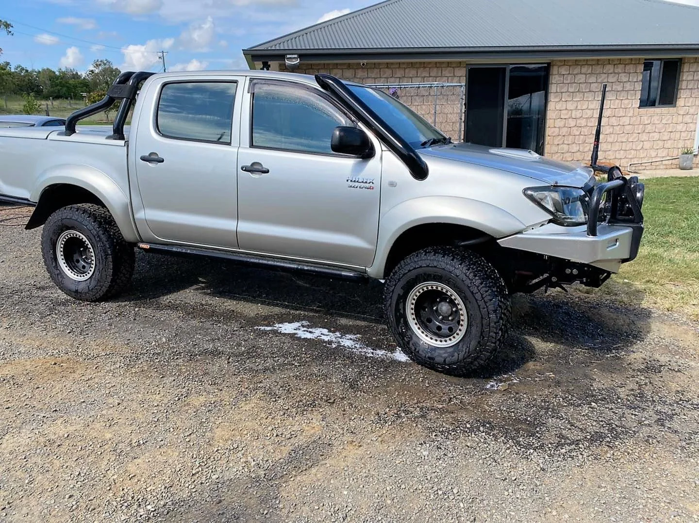 Toyota N70 Hilux Short Entry 4" Snorkel With Seamless Weld | Sharp 4X4